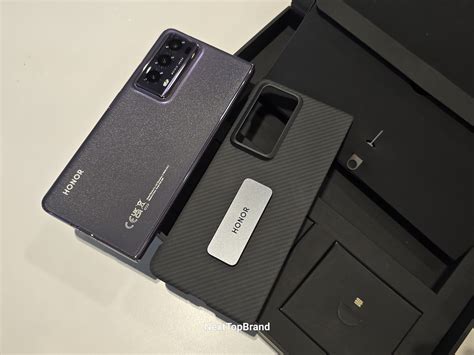 รีวิว Honor Magic V2 สมาร์ตโฟนจอพับที่บางเบาที่สุดและแบตอึดที่สุด