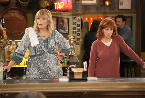 Happys Place Premiere Cast — How Nbc Comedy Differs From Reba
