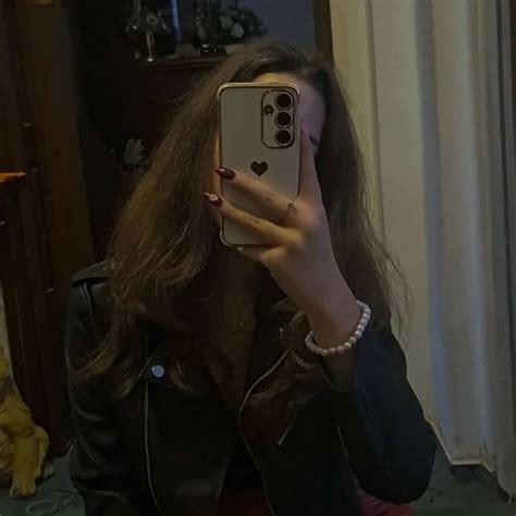🖤zuza Zuzka Kamy • Threads Say More