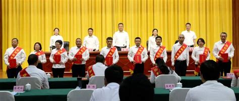 祝贺！弥勒市中医医院杨丽医生获第三届“市管专家”殊荣针灸临床工作