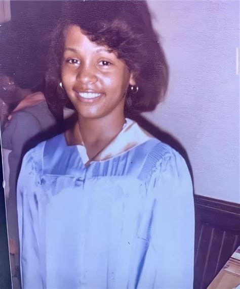 Pin By Norris Andrews On The Sisters Cissy Houston Dallas