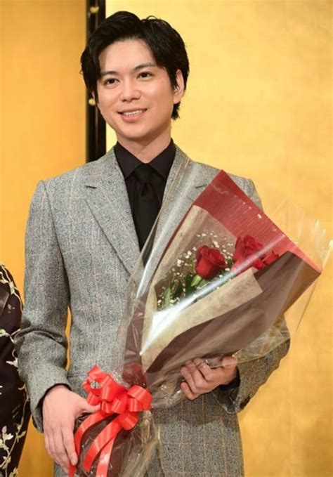 NEWS加藤シゲアキ 作家の原点は10年前にもらった真っ白な本 東スポWEB