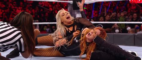 100 Liv Morgan Wallpapers Page 2