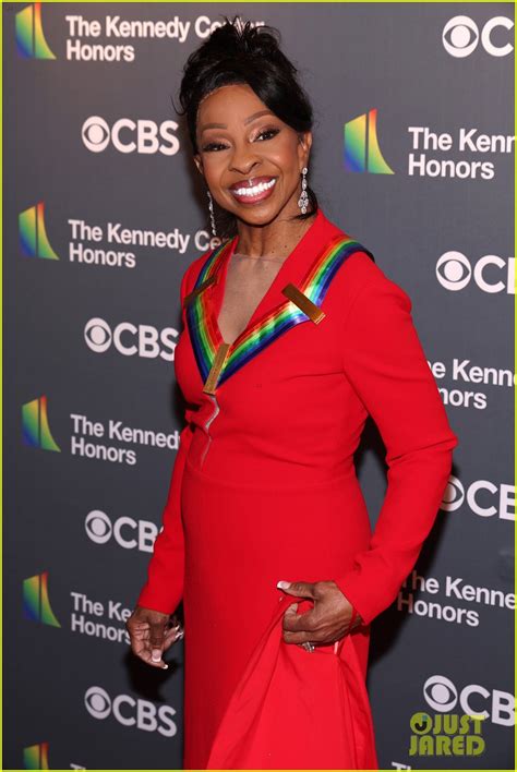 George Clooney Gladys Knight Amy Grant And More Step Out For Kennedy
