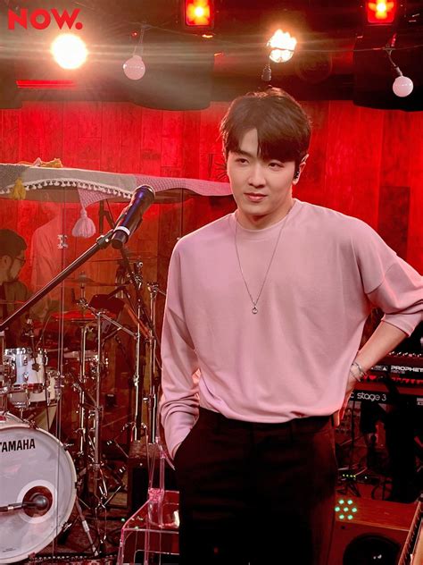 Outnow 적재 In 야간작업실 🎸 나우의 완전소중호스트 적재의 새 싱글 서로의서로 발매와 함께 나우에서 라이브를 가장 먼저 만나보실 수 있습니다 지금 바로 보러