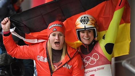 Olympia Rodeln Natalie Geisenberger Holt Ihr Zweites Olympia Gold Im Einzel Eurosport
