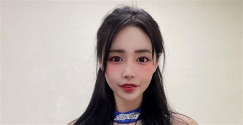 中野一家亲Oner姐姐晒与Faker合照网友直呼在一起 腾讯新闻
