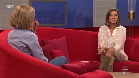 Inka Schneider Das 14022023 Bilder Und Videos Der Stars Promis Und