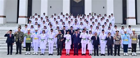 Usai Viral Istana Pastikan Paskibraka Putri Akan Pakai Jilbab Saat Pengibaran Bendera Merah