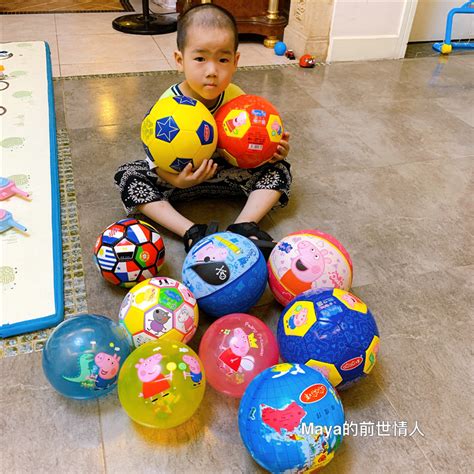 小猪佩奇小皮球儿童篮球足球宝宝婴儿拍拍球弹力幼儿专用球类玩具 虎窝淘