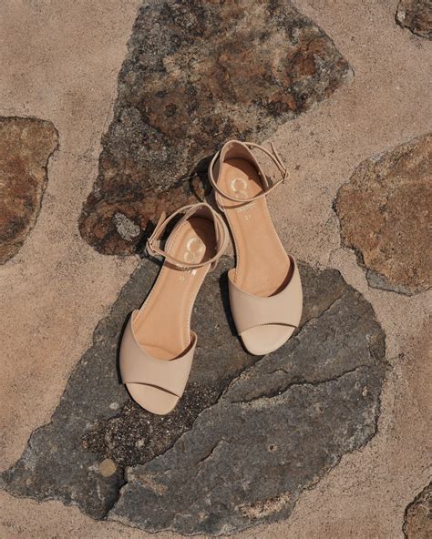 Lily 30 Barefoot Sandals Natural Shapen Barefoot