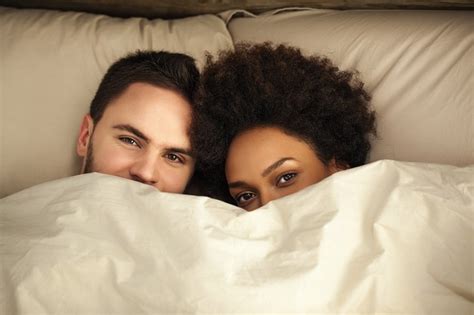 Bercinta Siang Hari Saat Puasa Dilarang Simak Penjelasan Medisnya