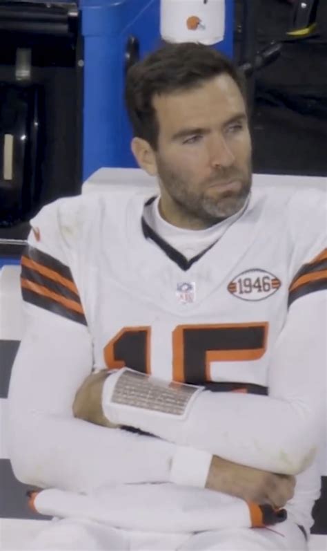 Eagle Eyed NFL Fans Spot Tired Joe Flacco Taking Quick Nap On