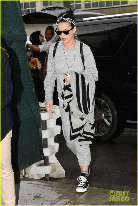 Photo Katy Perrys Roar Mtv Vmas Promo Watch Now 12 Photo 2929398