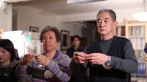 六四30周年前夕，在京 天安门母亲”聚会祭奠罹难亲人（7） Youtube