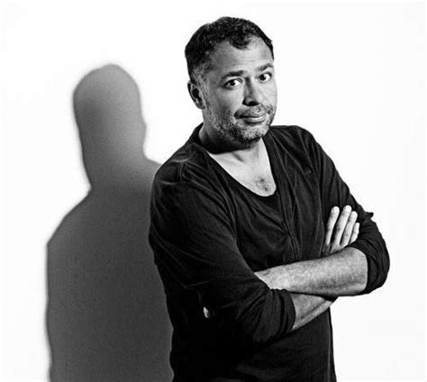 Omar Marzouk Storslået Komik Læs Om Omar Marzouk Her