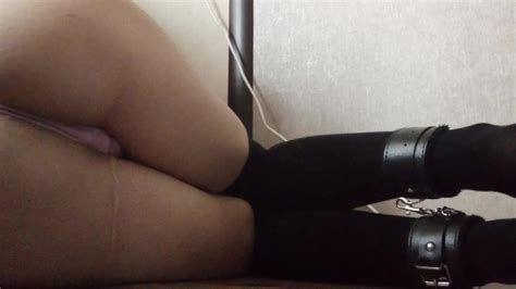 Omorashi Girl In Stockings And Handcuffs Free Mobile Porn Videos