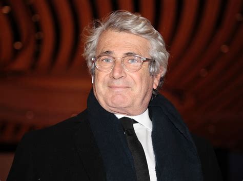 Michel Boujenah met ses Magnifiques à la retraite