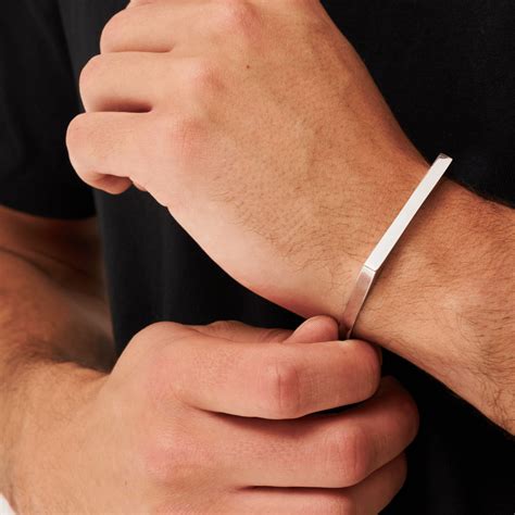 Rectangle Bangle 5mm Silver