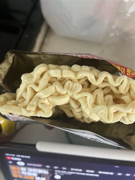 라면 먹으려고 했는데 이거 뭐임 유머 움짤 이슈 에펨코리아