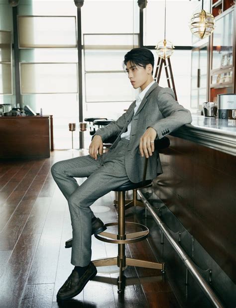 Pin Oleh Dhian Mpleho Di Wang Zi Yi Selebriti