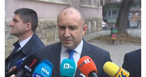 Румен Радев Войнолюбците в НС решиха за военна помощ за Украйна Видео