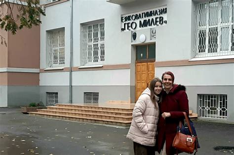 Профилирана гимназия с преподаване на западни езици Захарий Стоянов Сливен Второ място в