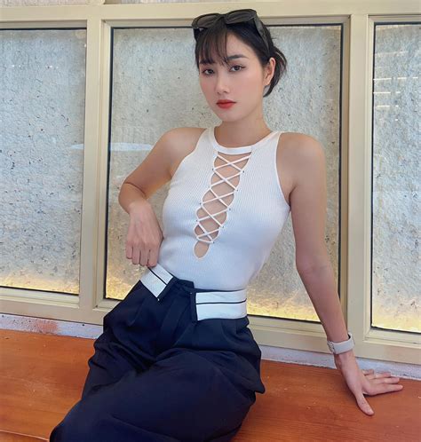 Cô gái gây sốt MXH với 1 câu hát hóa ra là nữ diễn viên phim hot VTV