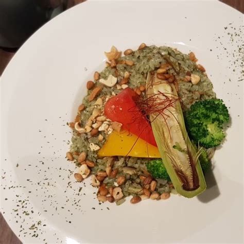 Sun Berno光焙若蔬食南港中信 Taiwan Basil Risotto With Cashew And Pine Nuts 青鬆腰