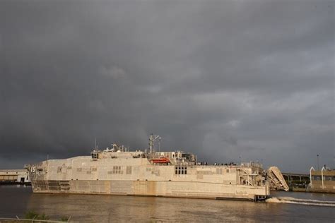 Austal Usa Completes Sea Trials On Navys Epf 15 Workboat
