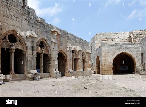 Krak Des Chevaliers Hi Res Stock Photography And Images Alamy