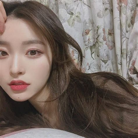 Pin On Kim Na Hee 김나희 キム・ナヘ