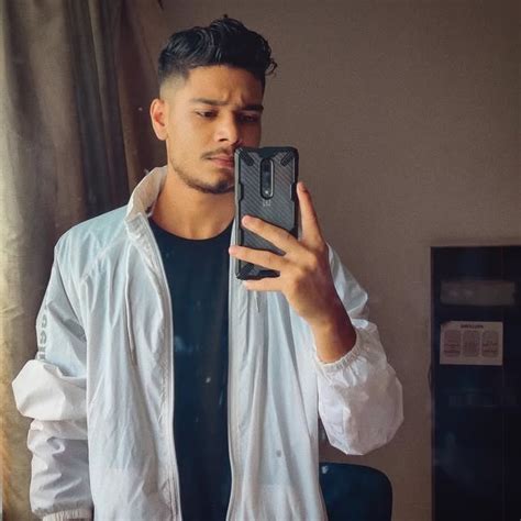 شہزاد حسین‎ Its Rickey • Threads Say More