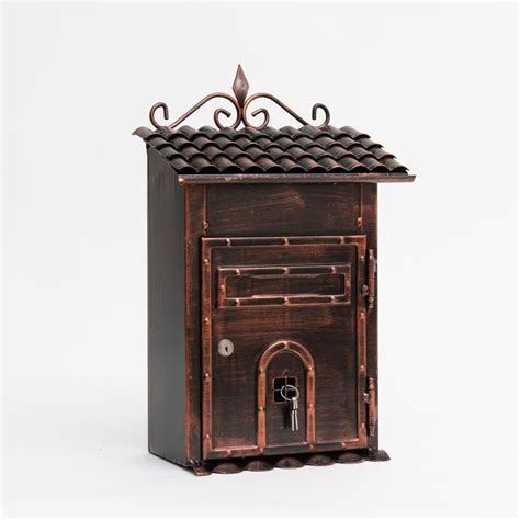 Cassetta Per La Posta Artigianale In Ferro Battuto Color Rame Casa