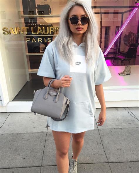 Queen Jazzy 👑 Fleek Bombshells Favorite Outfit Shirt Dress T Shirt