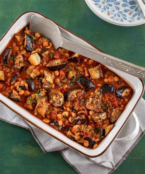 Mediterranean Chickpea And Eggplant Casserole Chefs Pencil