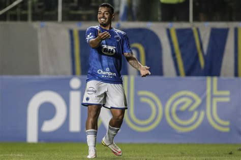 Bidu Recebe 2 Sondagens De Clubes Do Brasil E Pode Deixar O Cruzeiro A