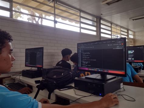 Cemi L Der Em Moldar O Futuro Da Tecnologia Educacional Gama Cidad O