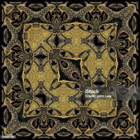 Pola Kuning Keemasan Abuabu Dan Hitam Rumit Dan Desain Format Persegi