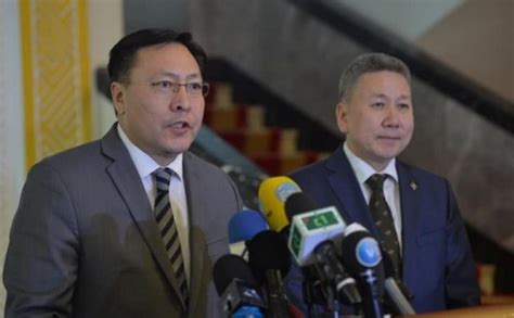 Ж Батзандан Л Болд нар шинэ нам байгуулахаа мэдэгдлээ