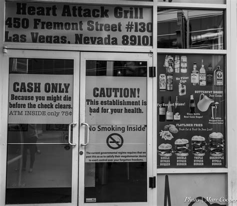 무료 이미지 검정색과 흰색 화이트 광고하는 검은 단색화 인테리어 디자인 포스터 영상 흑백 사진 5452x4759 151961 무료 이미지