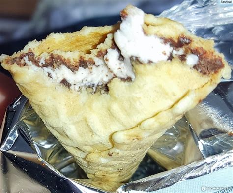 Десерт творожный ВкусВилл / Избёнка в вафельном рожке "Клубника - банан ...