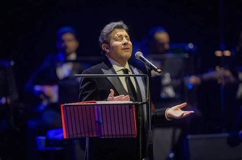 Hany Shaker صو من حفل أمير الغناء العربي هانيشاكر في