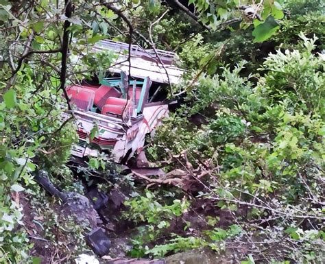 Private Bus Accident In Nahan Sirmour Driver Killed Two Injured