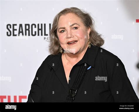 Kathleen Turner Attends The Premiere Of The Roses At Hudson Theater