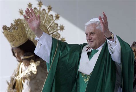 La Diòcesi De València Acull Misses En Sufragi Pel Papa Benet Xvi