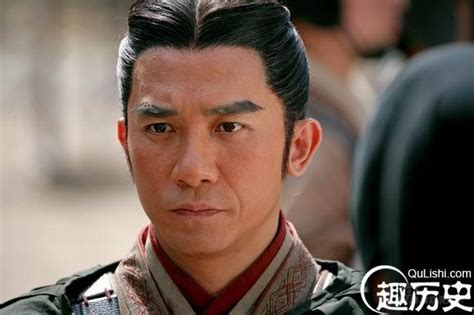 周瑜赤壁之戰大敗曹操為何成中國史上千古罪人？ 每日頭條