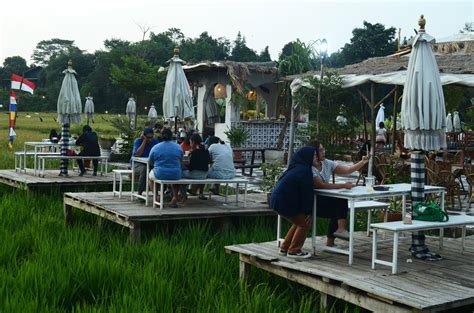 Ujung Tombak Bernama Desa Wisata
