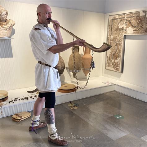 Galería Tintinnabulum Música