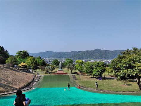 和泉式部公園 東光産業株式会社 電気関連設備のことならおまかせください。